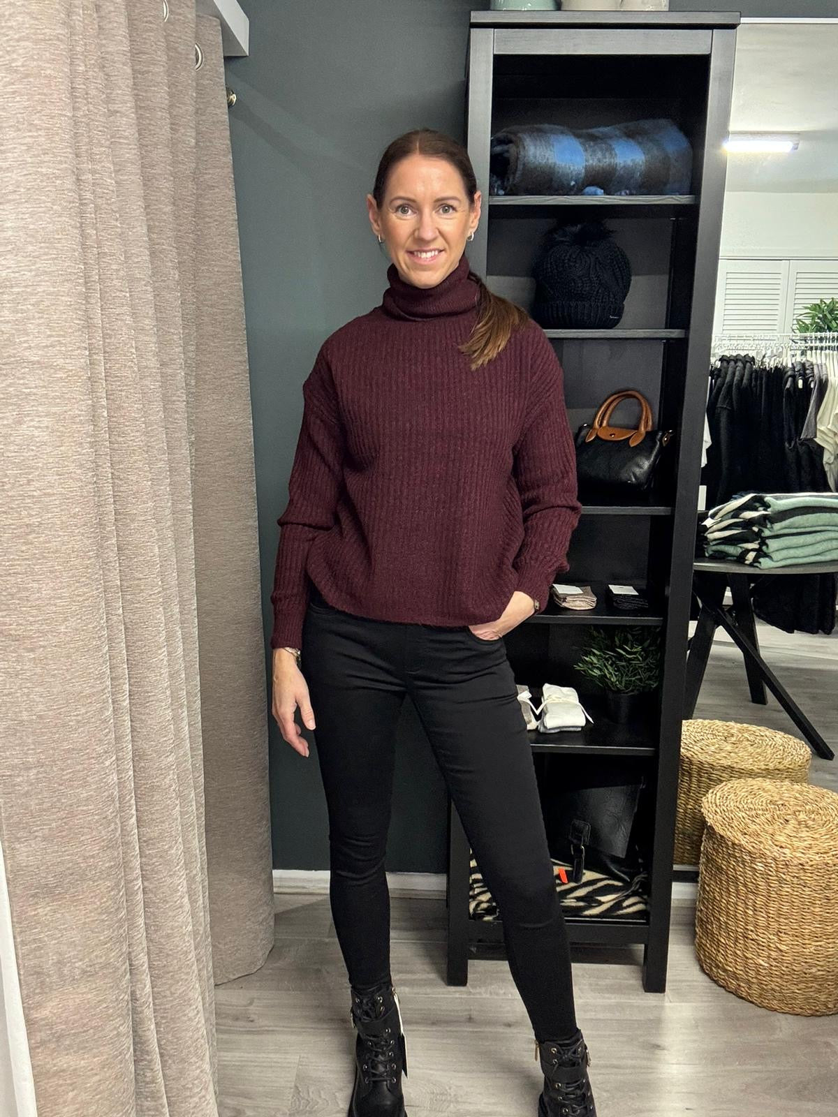 Onema Rollneck Jumper – Indie's Attic